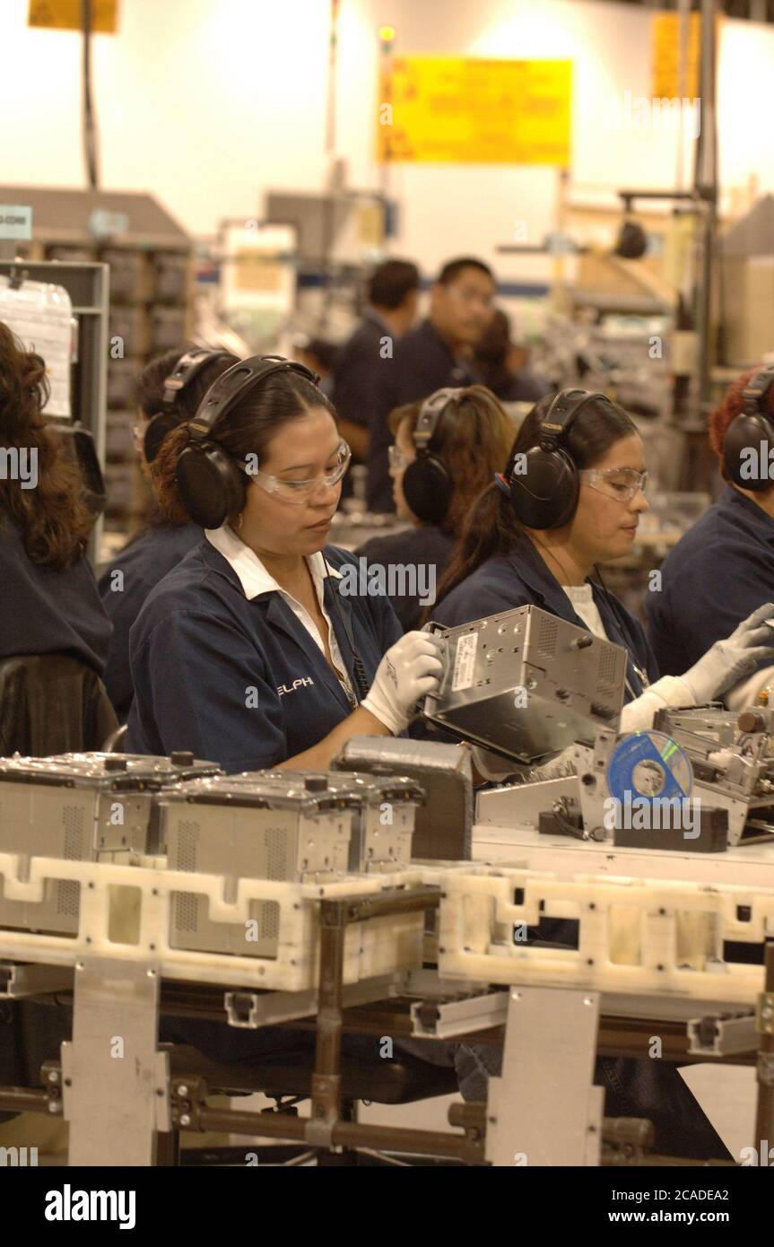 Assembly plant mexico hi-res stock photography and images - Alamy