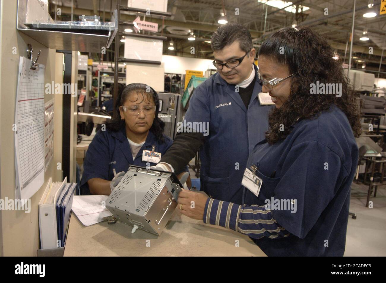 Electronics factory america hi-res stock photography and images - Alamy