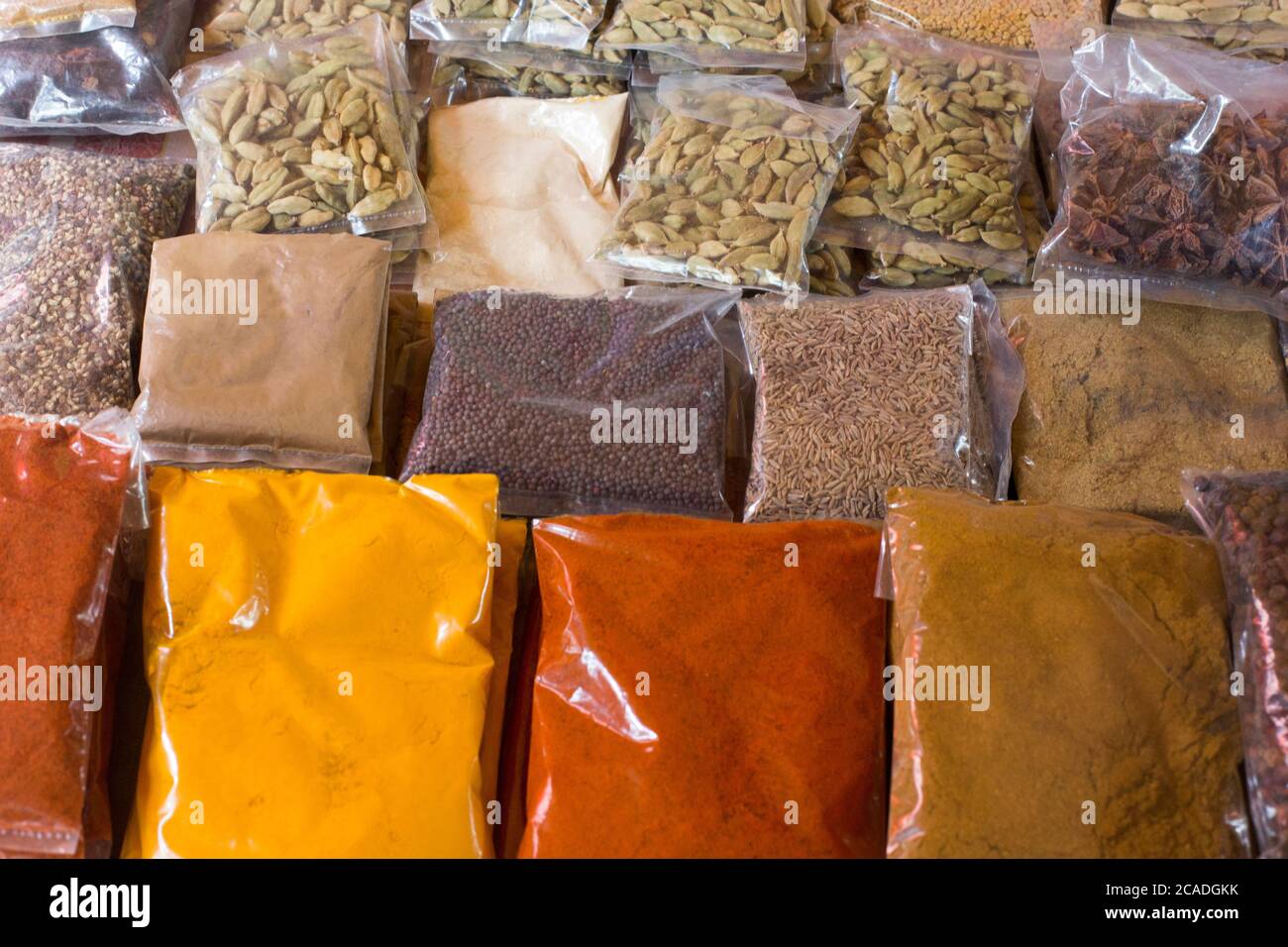 India culture difference hi-res stock photography and images - Alamy