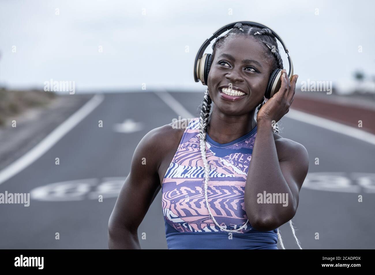 African american athlete training hi-res stock photography and images ...