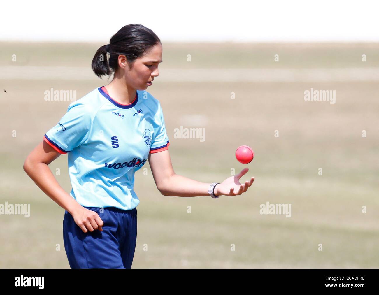 Emma jones cricket hi-res stock photography and images - Alamy