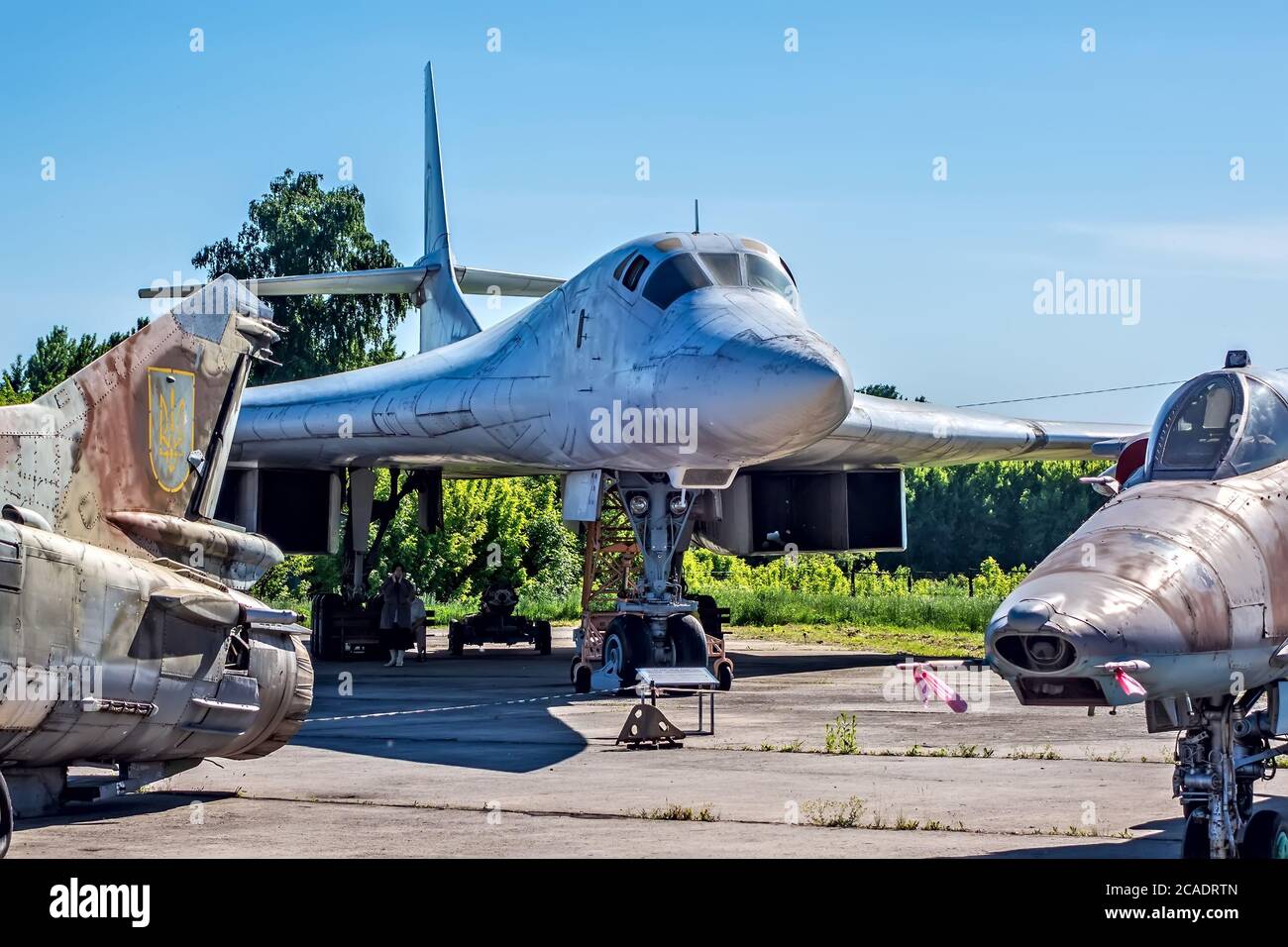 Jack Plane 1/72 Scale Tupolev Tu-160 Paper Model - Unassembled DIY ...