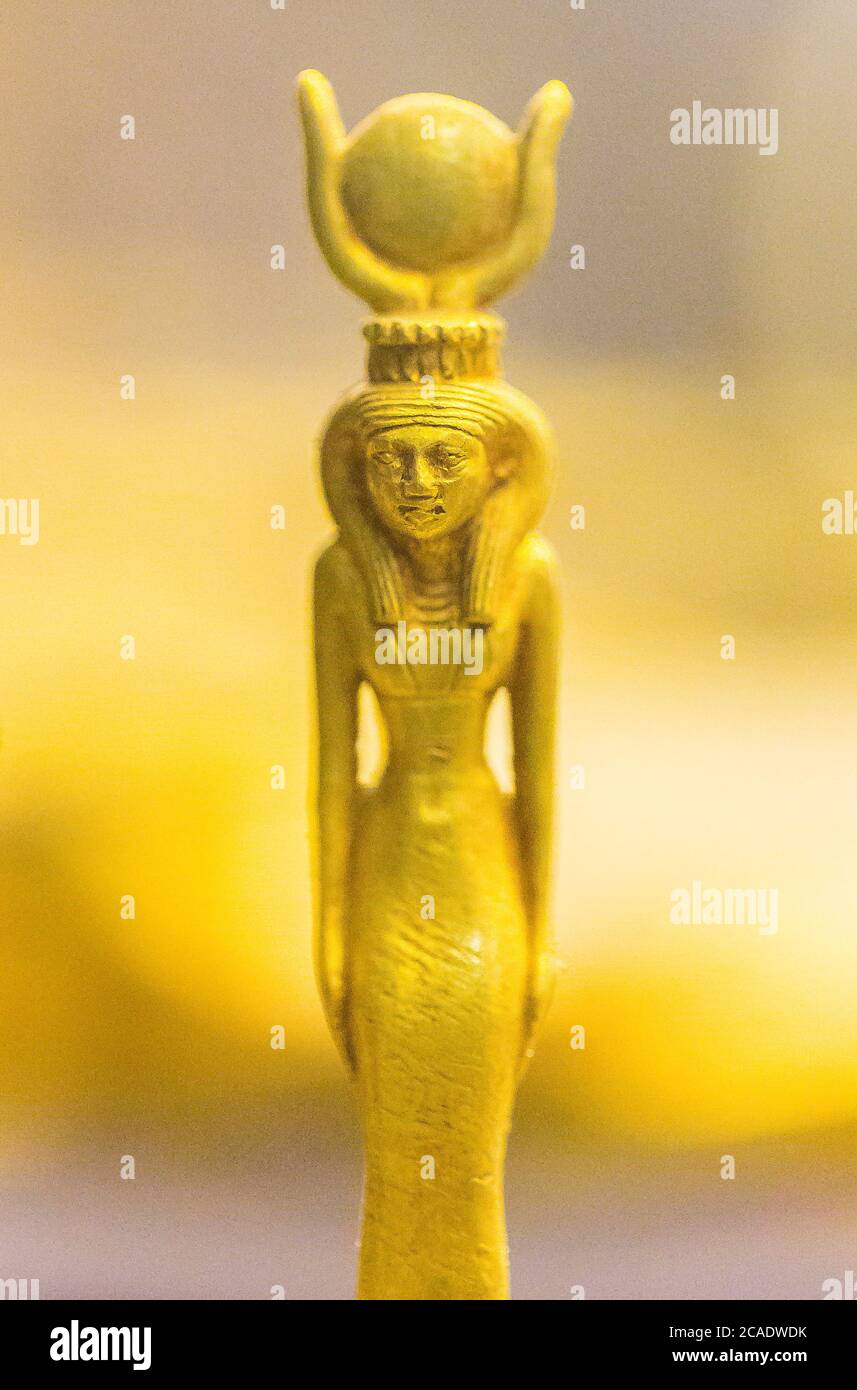 Crown of hathor hi-res stock photography and images - Alamy