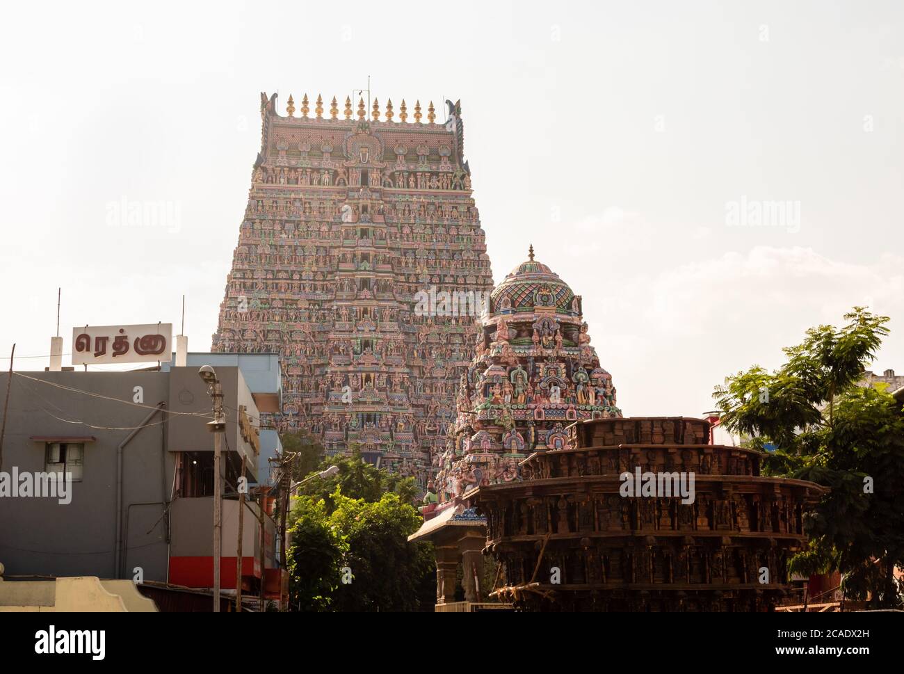Kumbakonam, Tamil Nadu, India - February 2020: The tall, ornate gateway ...