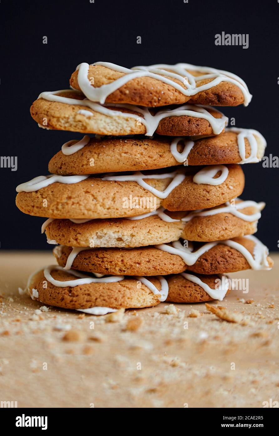 Stack of biscuits 2 Stock Photo - Alamy