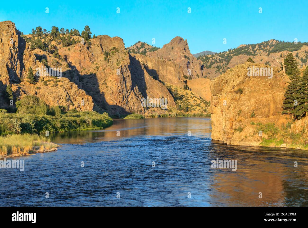 Cliffs above missouri river hi-res stock photography and images - Alamy
