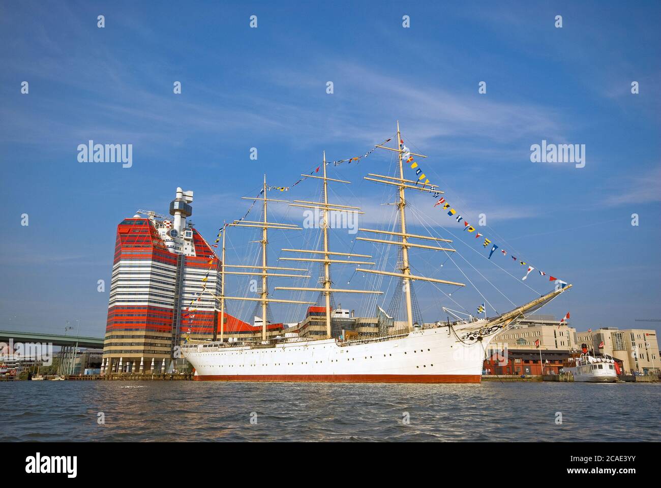 Barque barc bark hi-res stock photography and images - Alamy