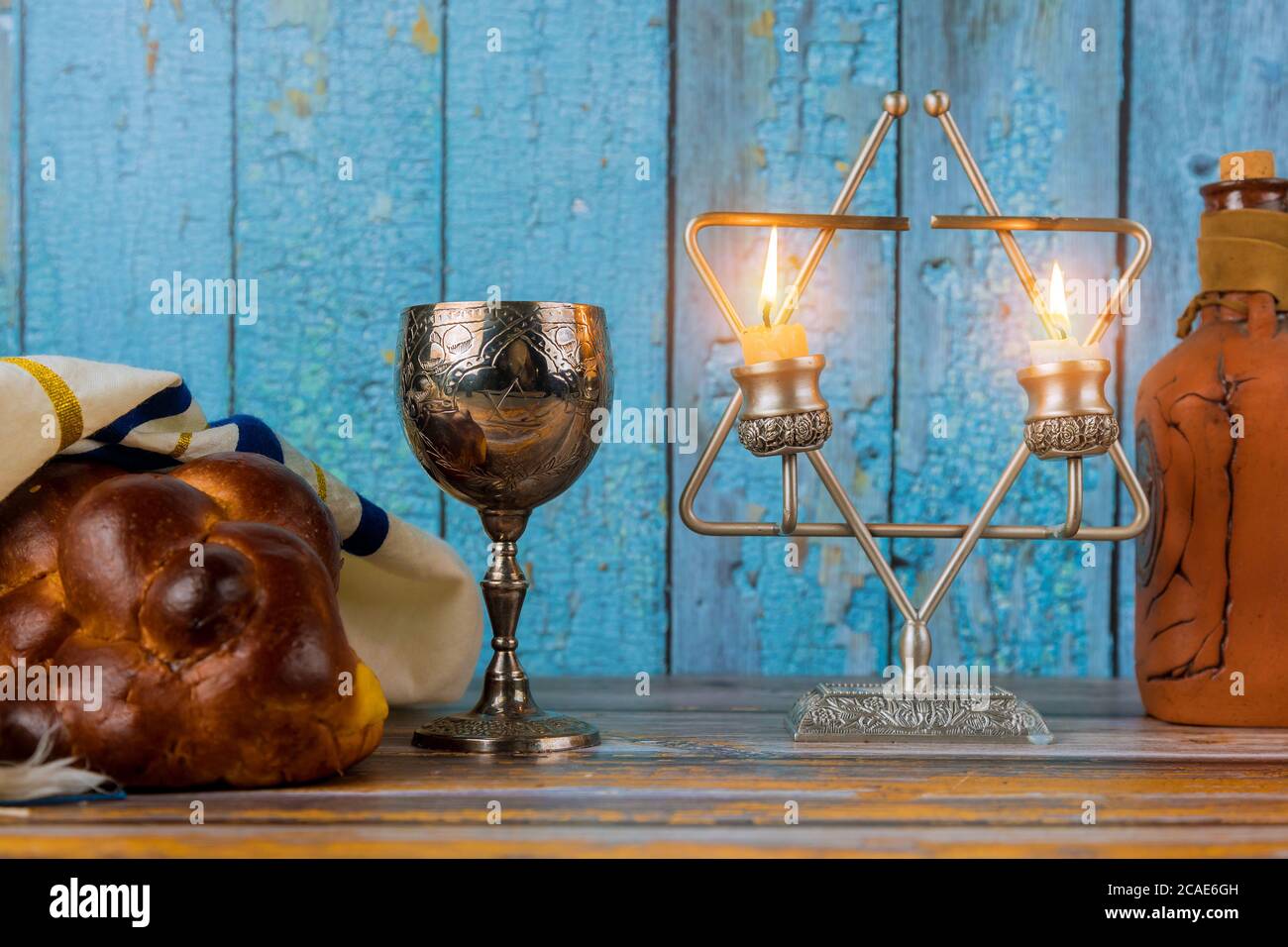 Shabbat candle hi-res stock photography and images - Alamy