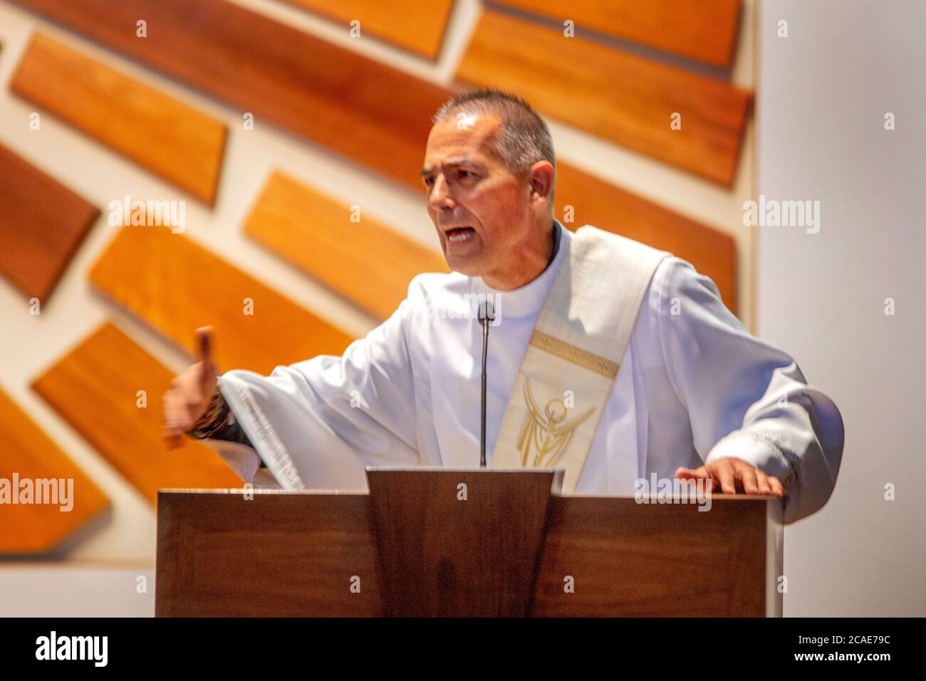 Pulpit Robe High Resolution Stock Photography and Images - Alamy