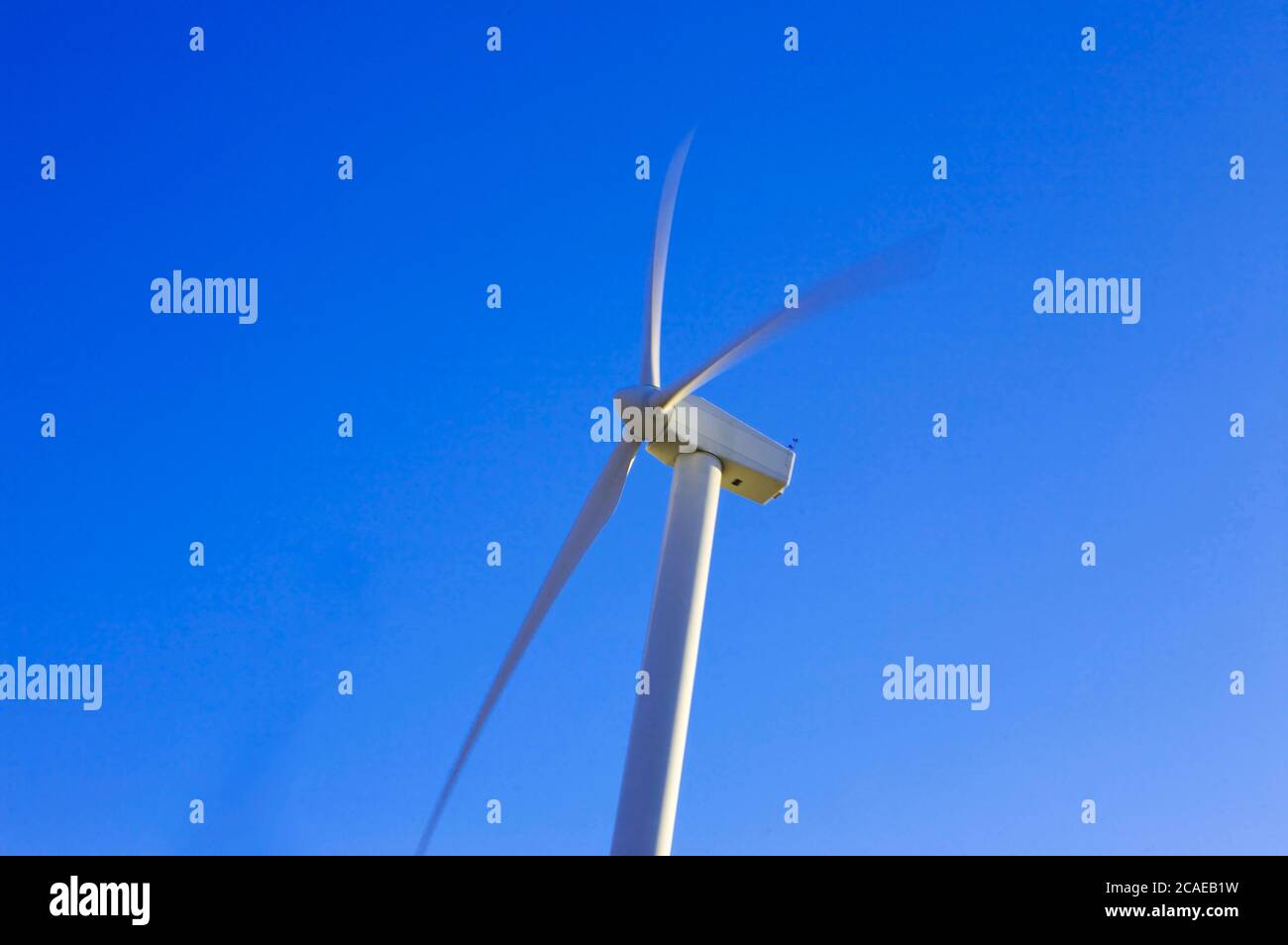 Large windmill hi-res stock photography and images - Alamy