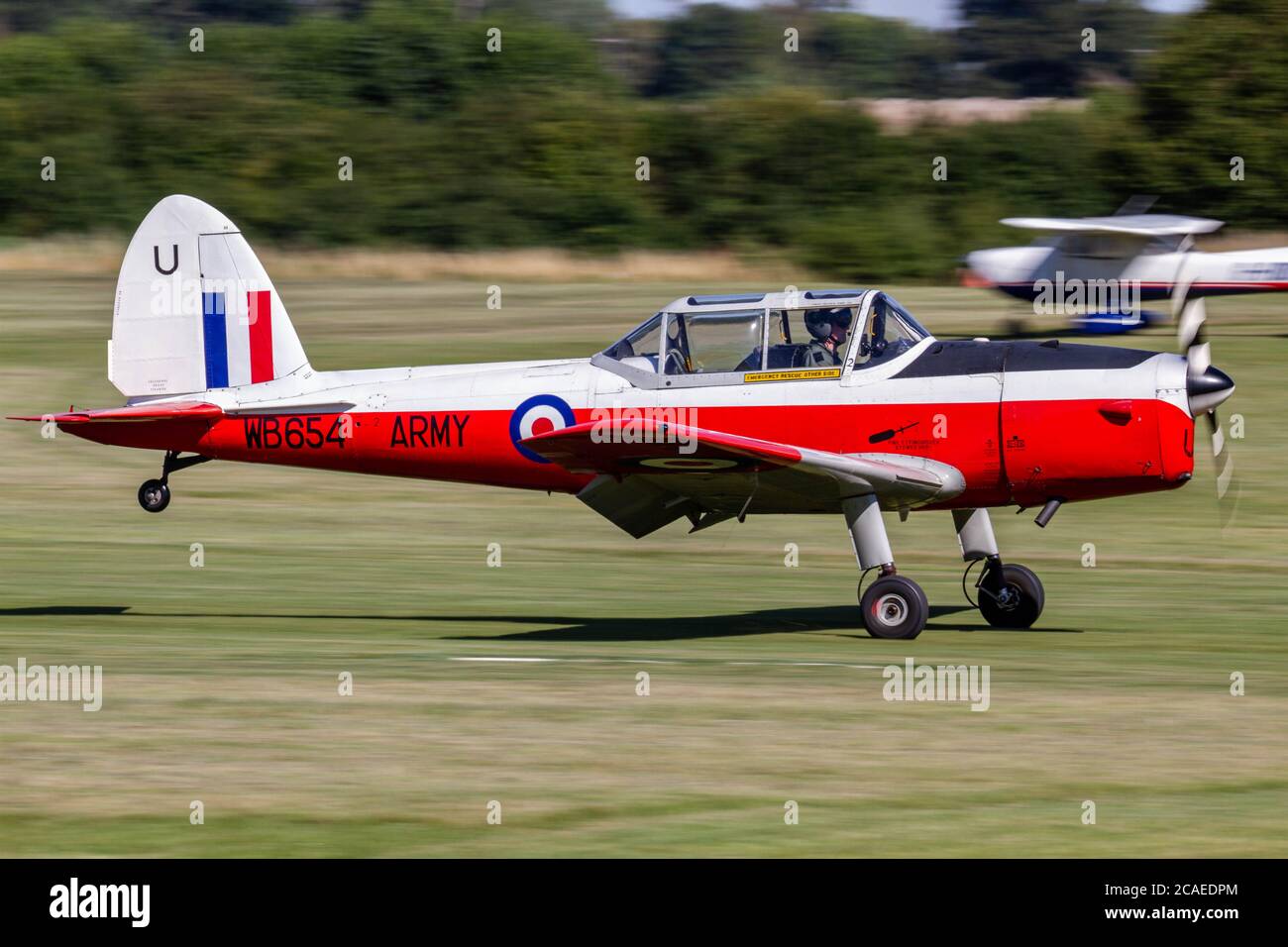 De havilland chipmunk hi-res stock photography and images - Alamy
