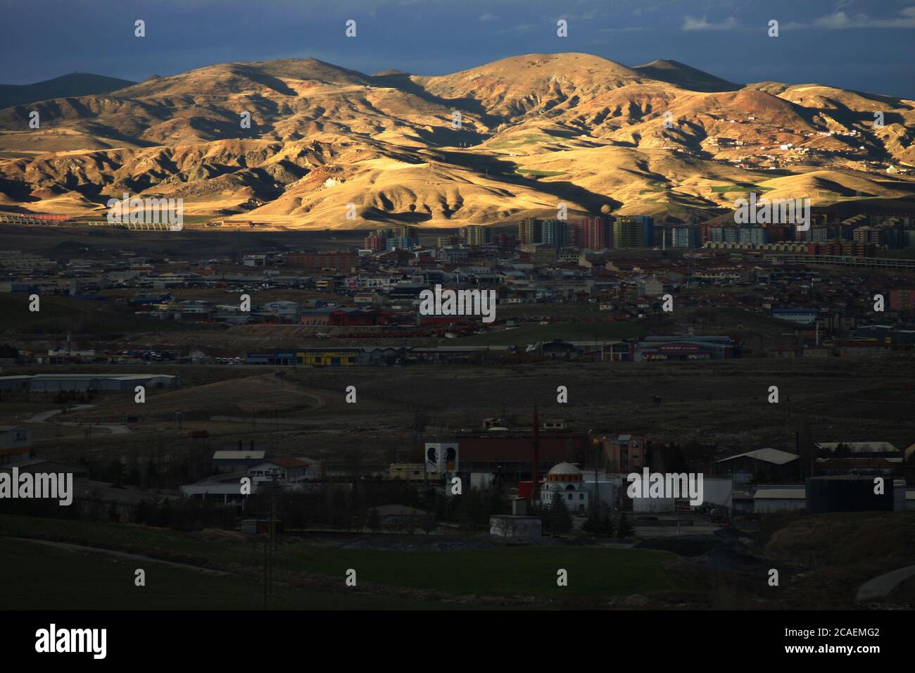 A view of Turkey's capital Ankara, at sunset Stock Photo - Alamy