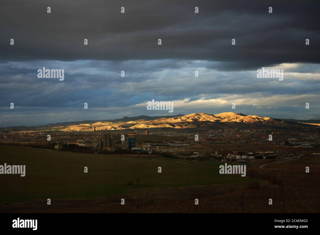 A view of Turkey's capital Ankara, at sunset Stock Photo - Alamy