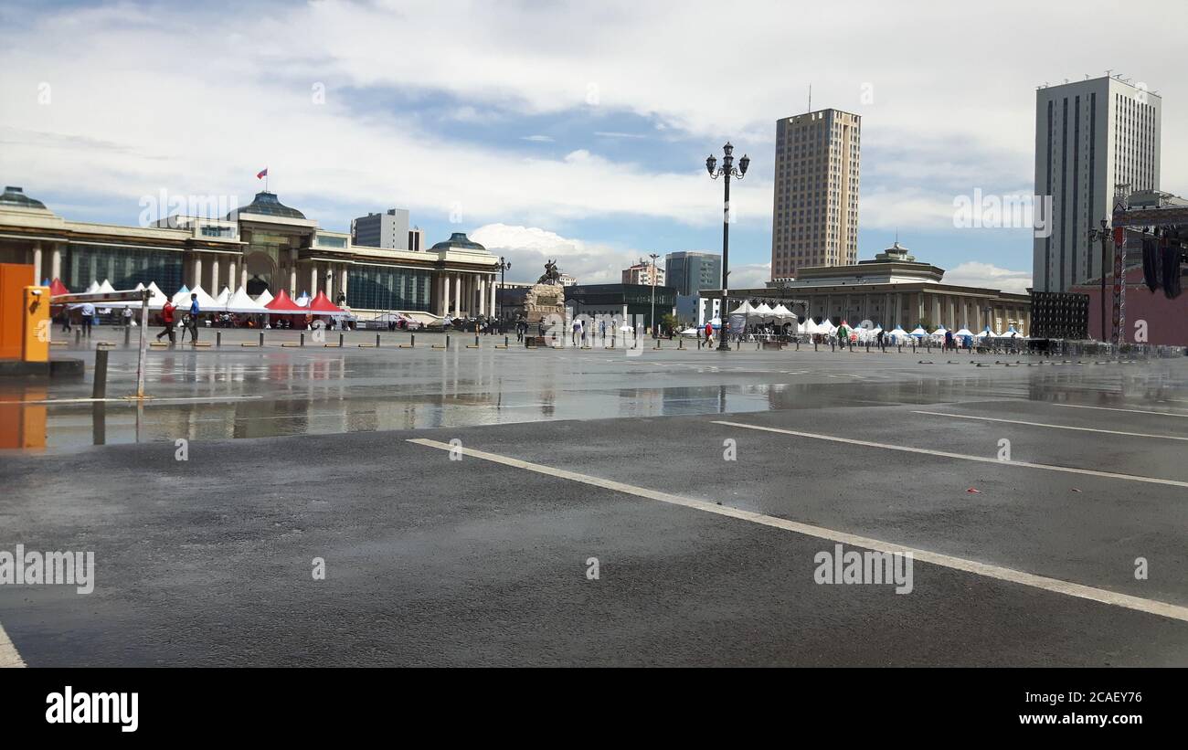 Ulaanbaatar main street hi-res stock photography and images - Alamy