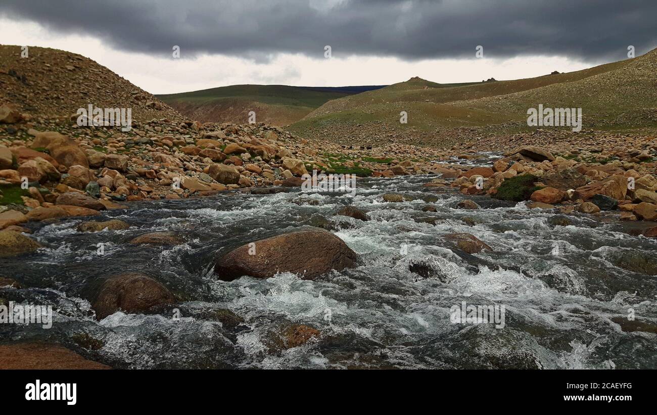 Strong river hi-res stock photography and images - Alamy