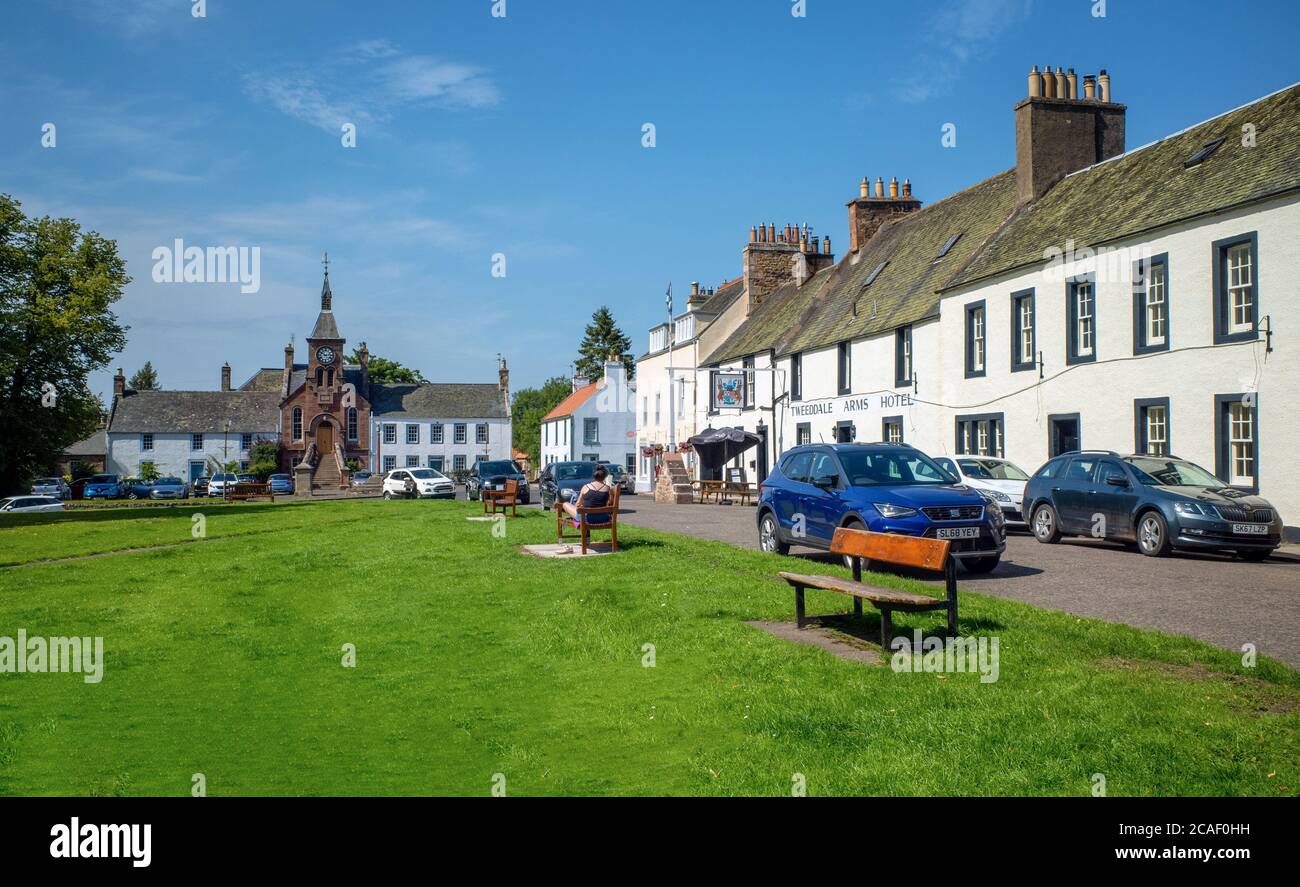 Tweeddale Arms Hotel and Gifford Town Hall, Gifford, East Lothian ...