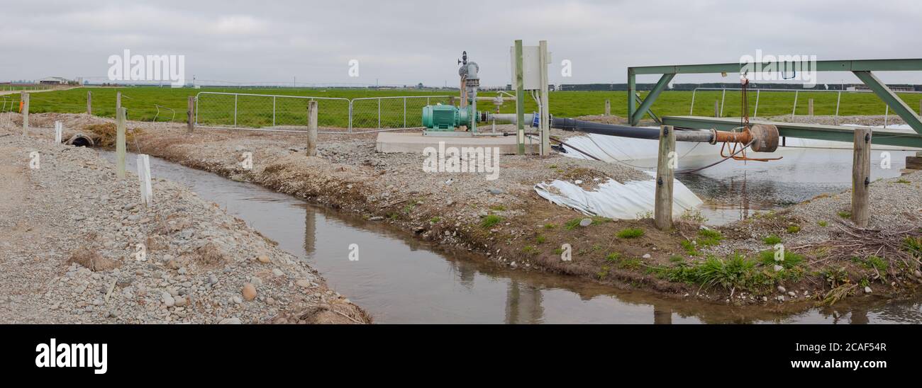 New Zealand Countryside Scenes: irrigation infrastructure Stock Photo ...