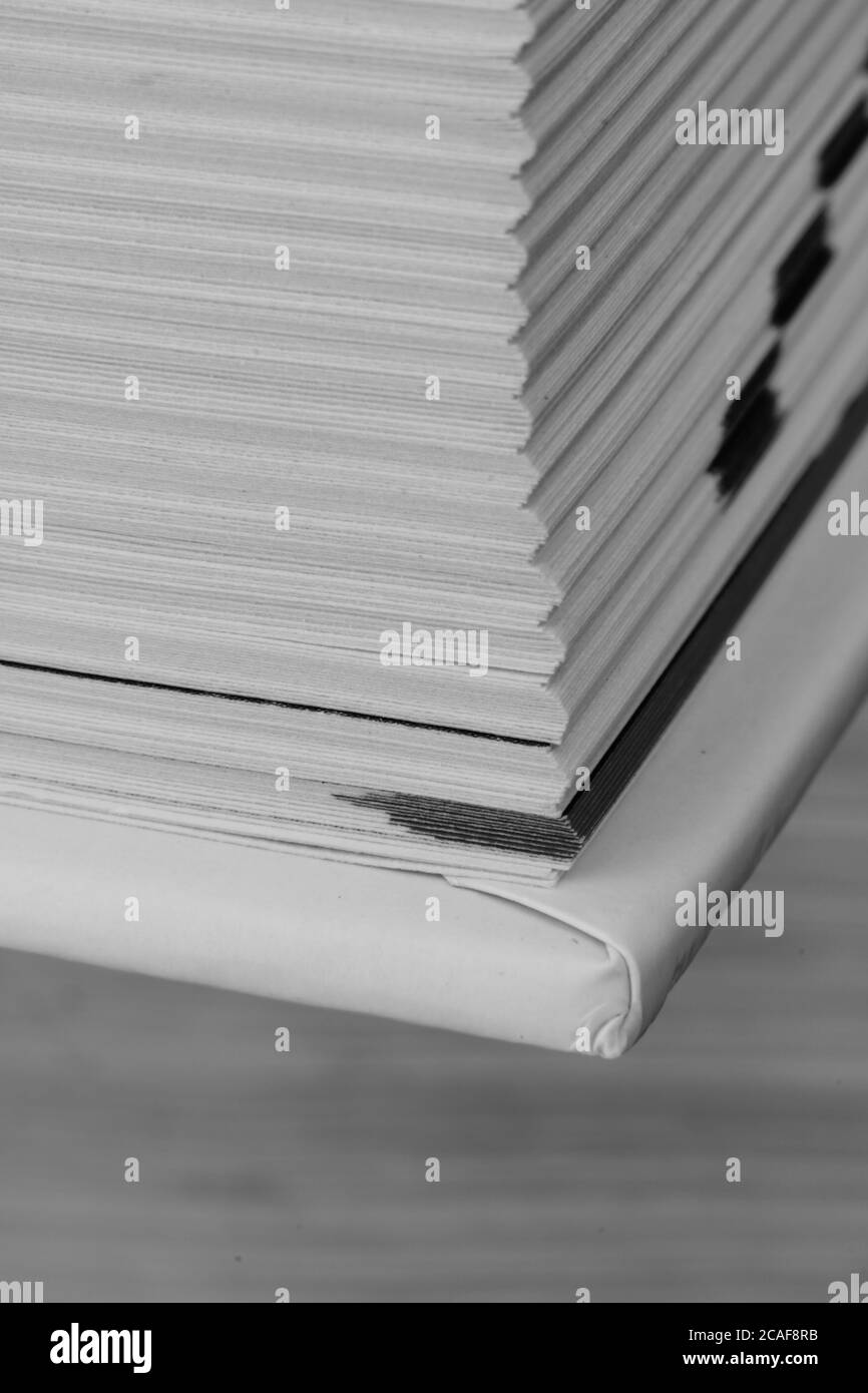 Bottom edge Black and White Stock Photos & Images - Alamy