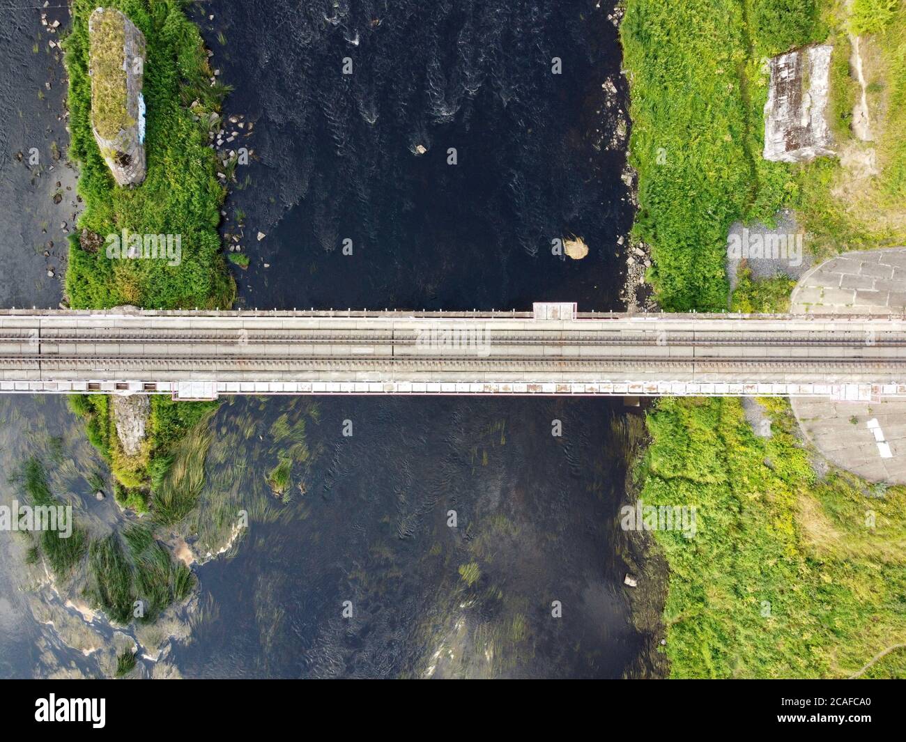 railway bridge over the river Stock Photo - Alamy