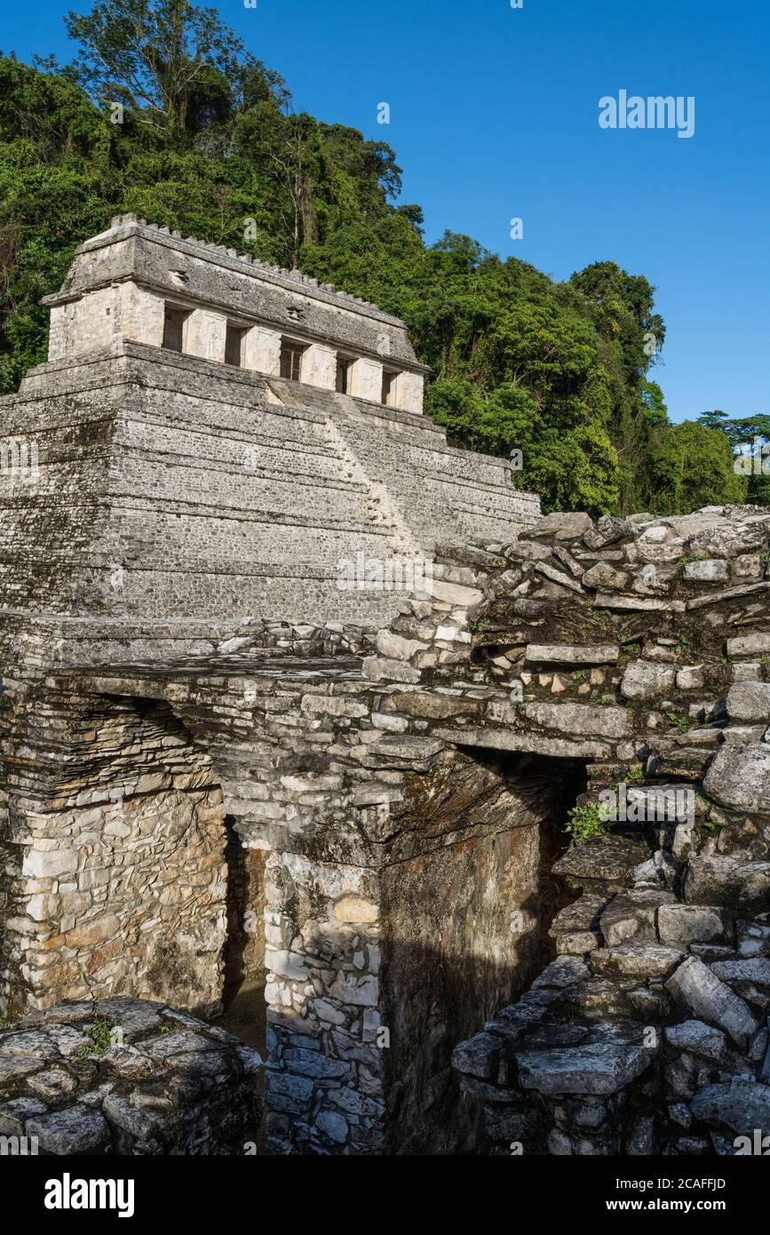 The Temple of the Inscriptions with Palace rooms in the foreground at ...