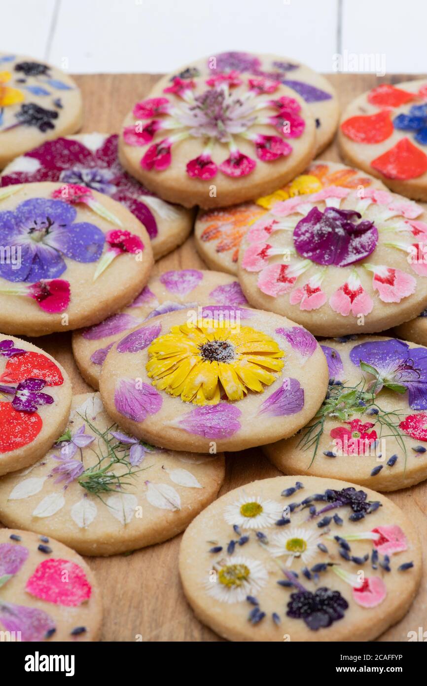 Homemade Edible Flower Shortbread Biscuits Stock Photo - Alamy