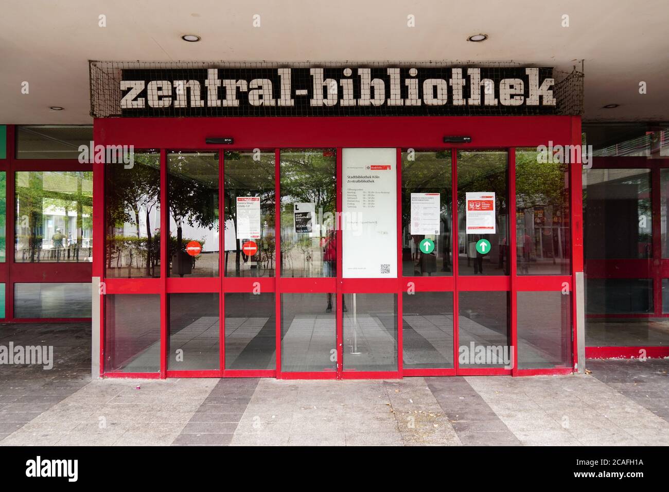 COLOGNE, GERMANY - Aug 02, 2020: Cologne 's central library in the ...