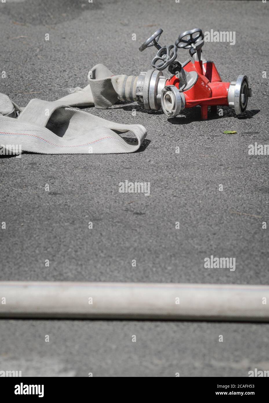 Fire fighter hydrant hi-res stock photography and images - Alamy