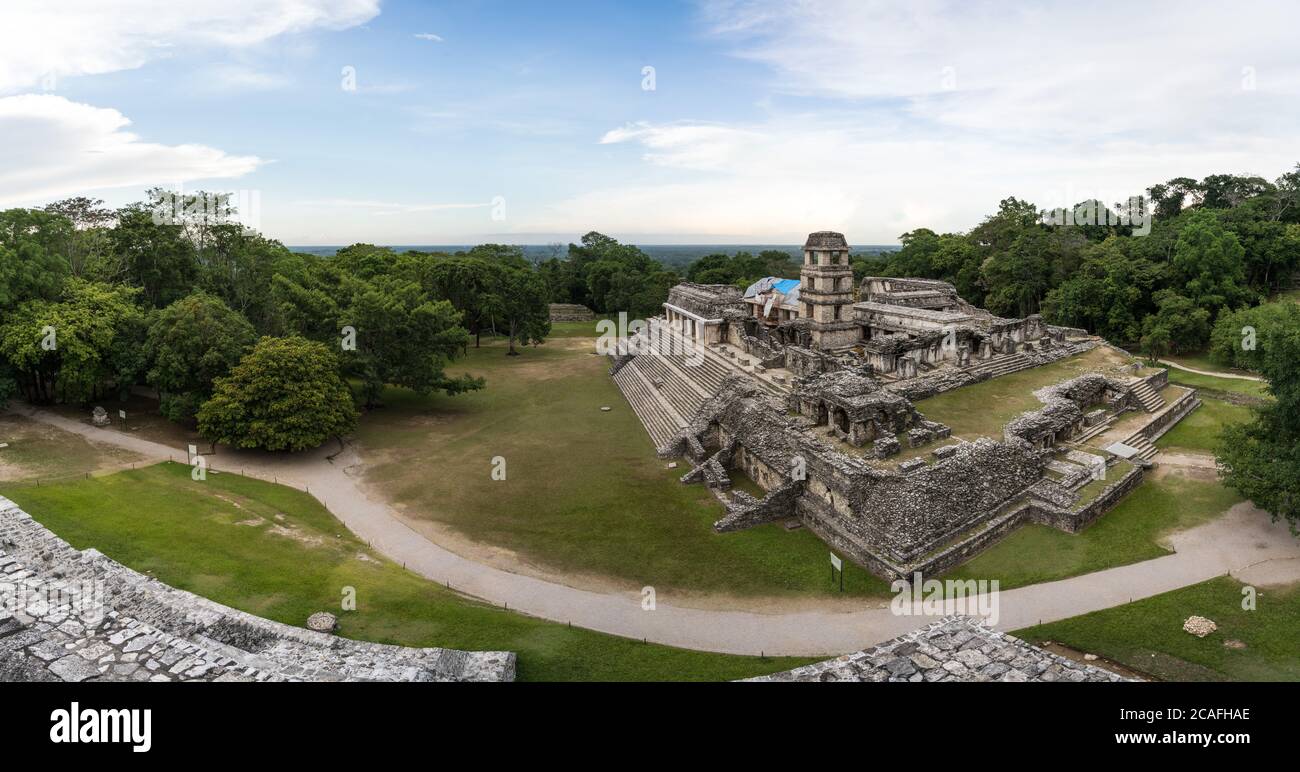 Palenque panorama hi-res stock photography and images - Alamy