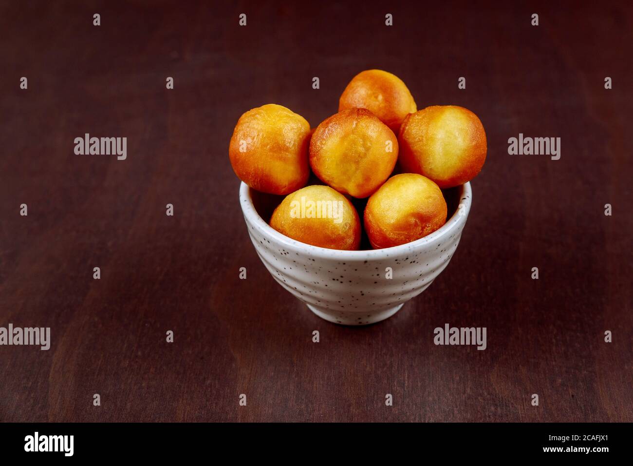 Munchkins hi-res stock photography and images - Alamy