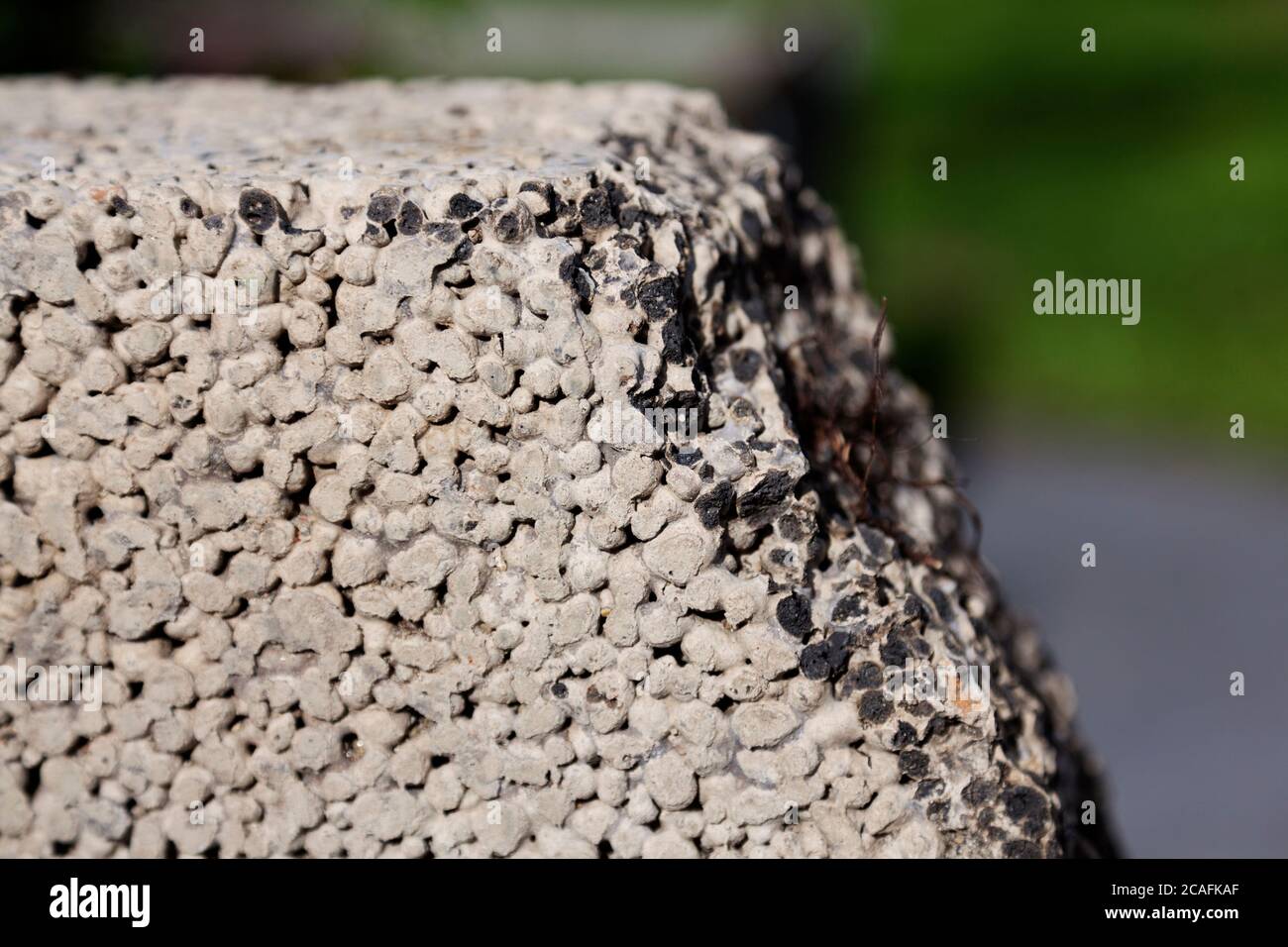 a broken Leca block seen from the side Stock Photo - Alamy