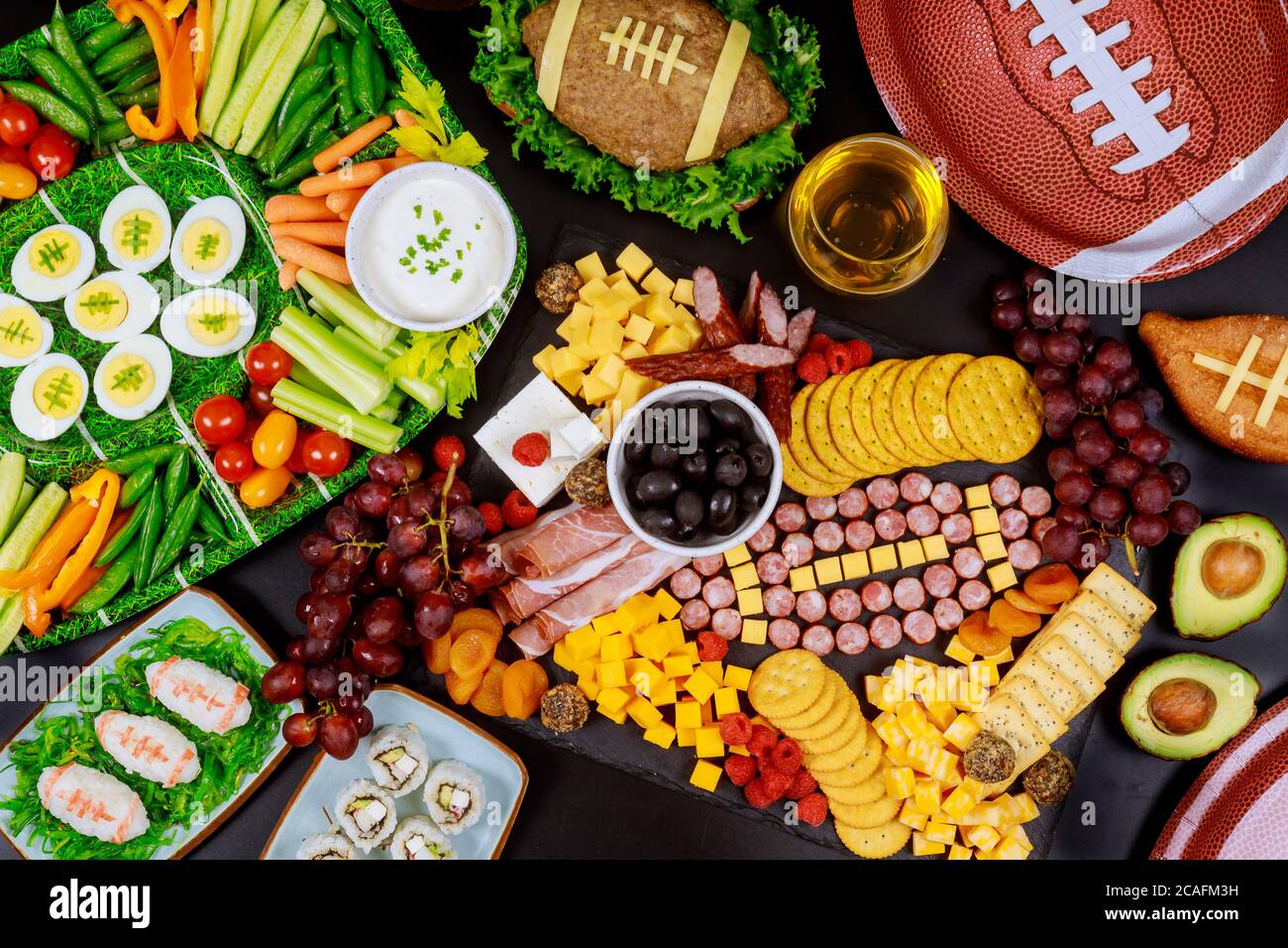 American football game catering hi-res stock photography and images - Alamy