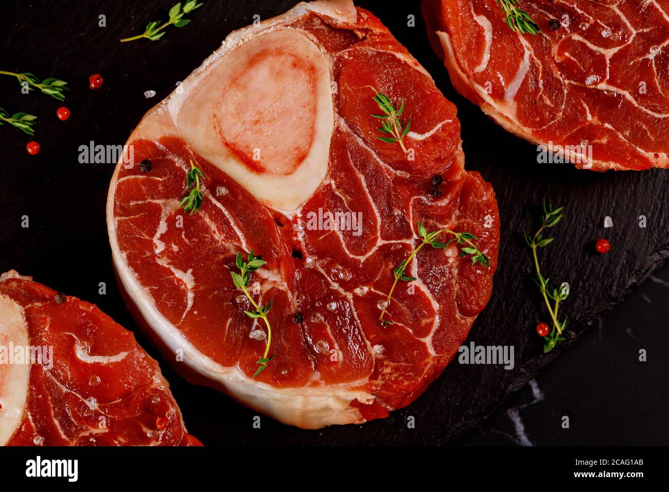 Beef shin hi-res stock photography and images - Alamy