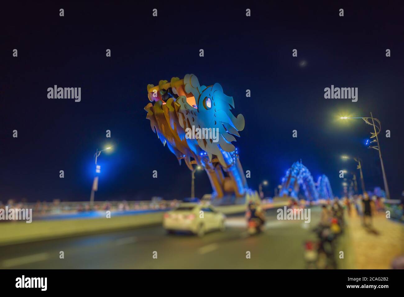 Dragon River Bridge Rong Bridge in Da Nang, Vietnam Stock Photo - Alamy