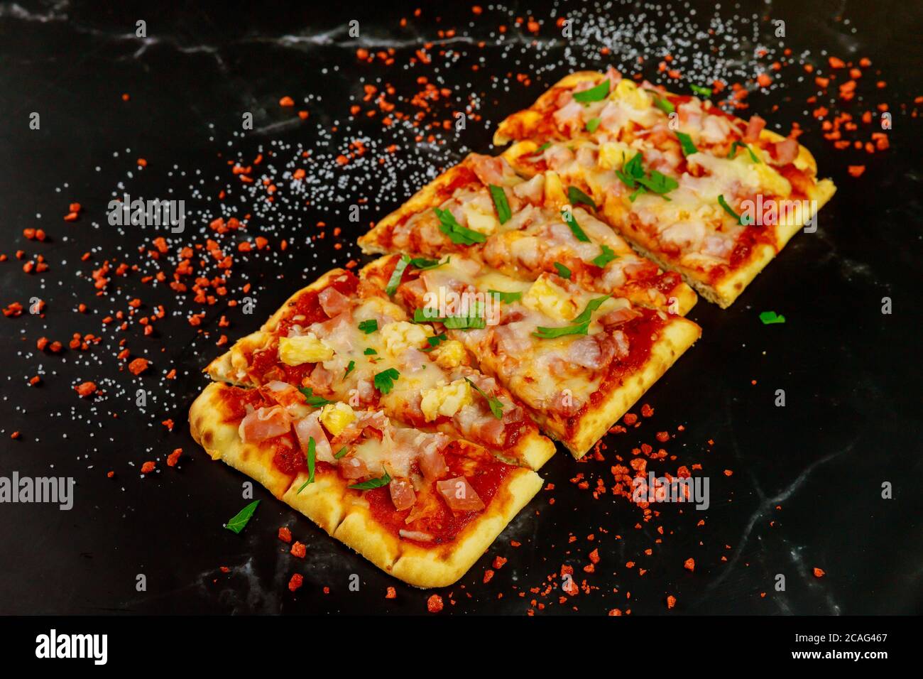 Pizza ham pineapple background hi-res stock photography and images - Alamy