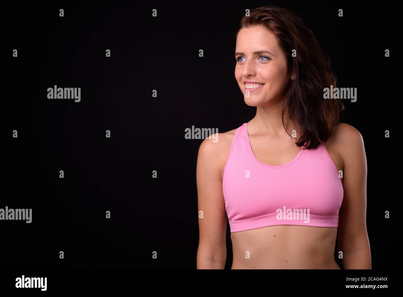 Young women ready gym hi-res stock photography and images - Alamy