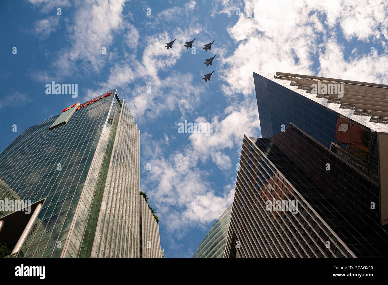 F 15 eagle flying fly hi-res stock photography and images - Alamy