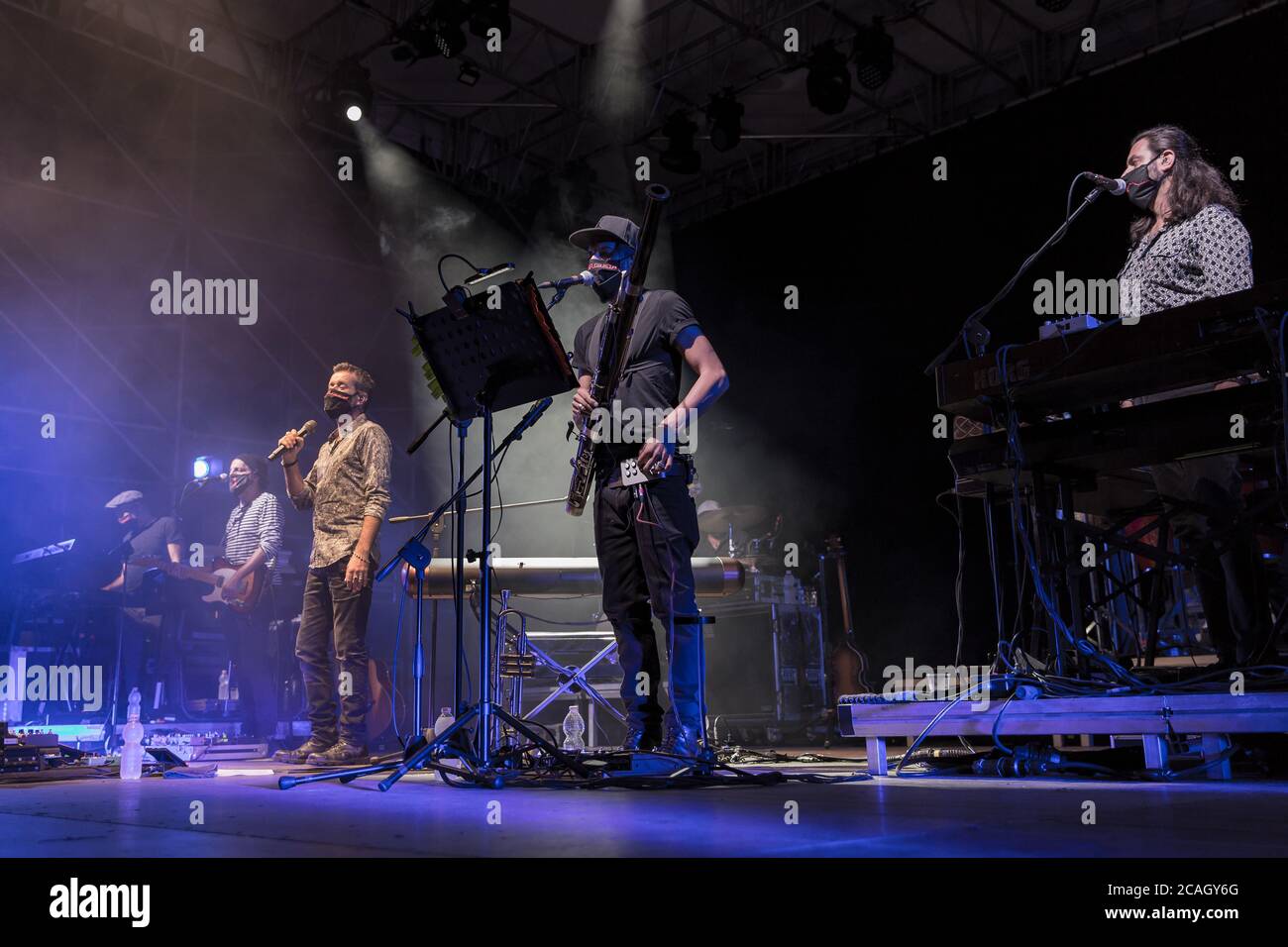 Ramon caraballo hi-res stock photography and images - Alamy