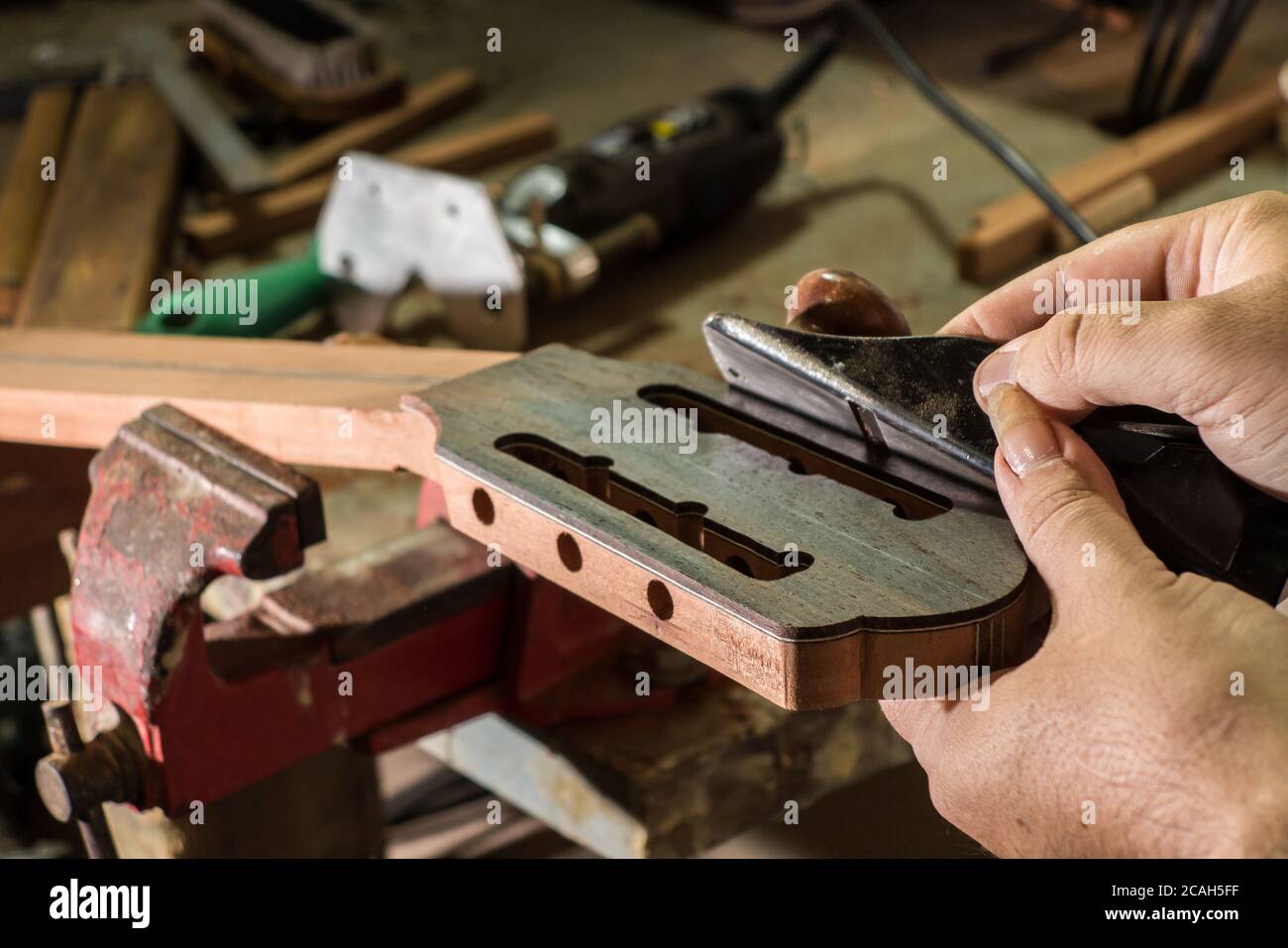 Peghead hi-res stock photography and images - Alamy