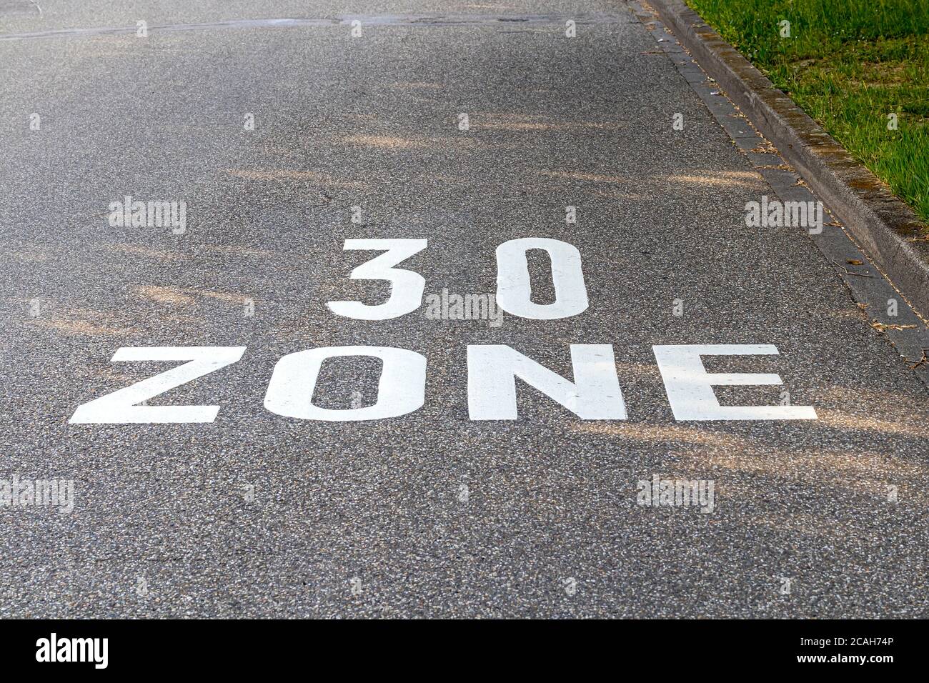 Warning reference hi-res stock photography and images - Alamy