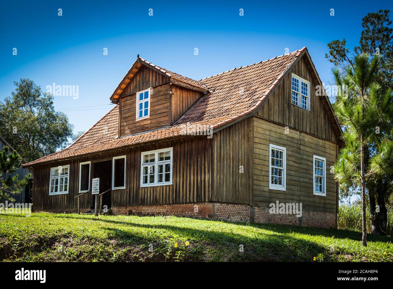 Brazilian farm house hi-res stock photography and images - Alamy
