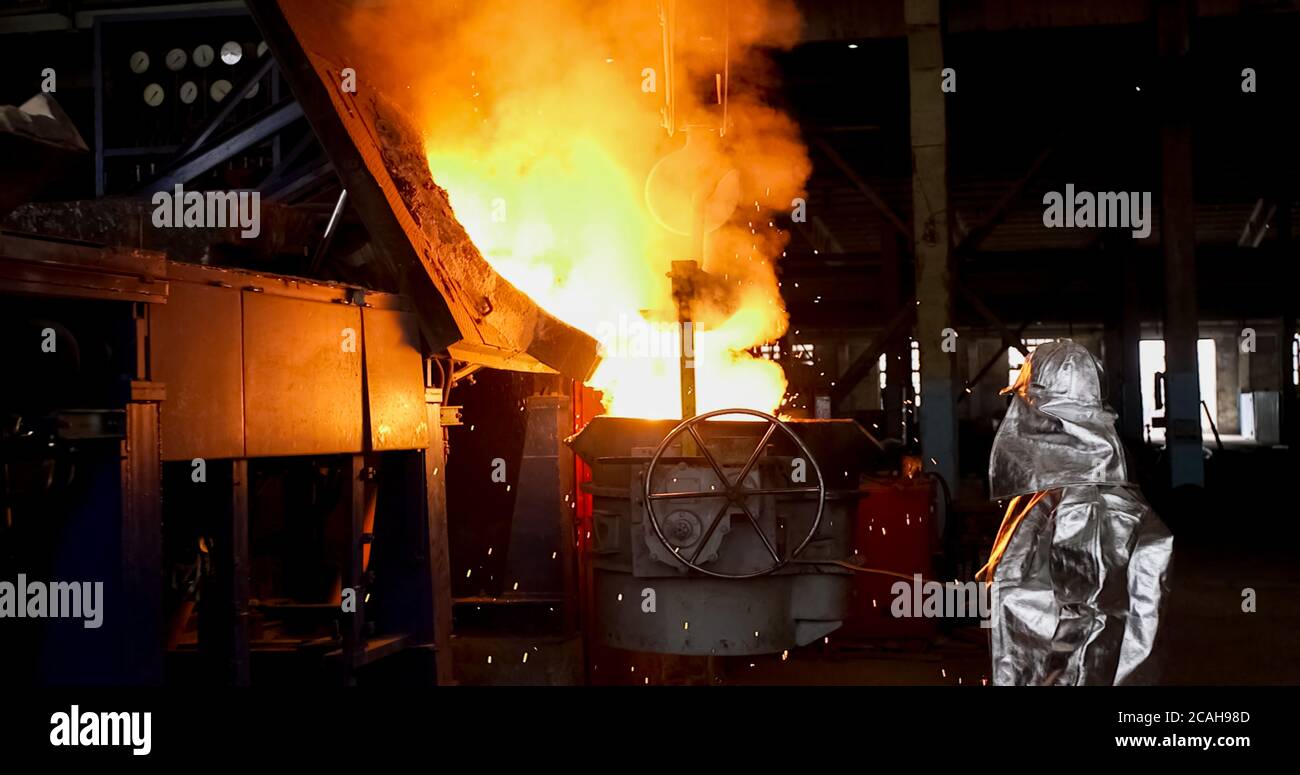 Alloys manufacturing hi-res stock photography and images - Alamy