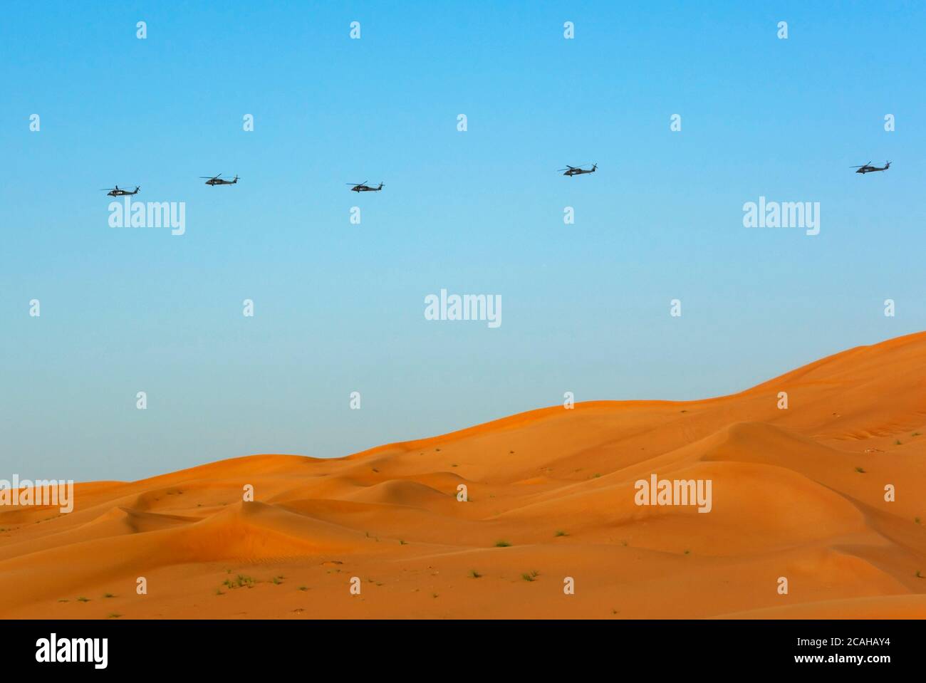 sand dunes in the desert of the Arb Emirates Stock Photo - Alamy