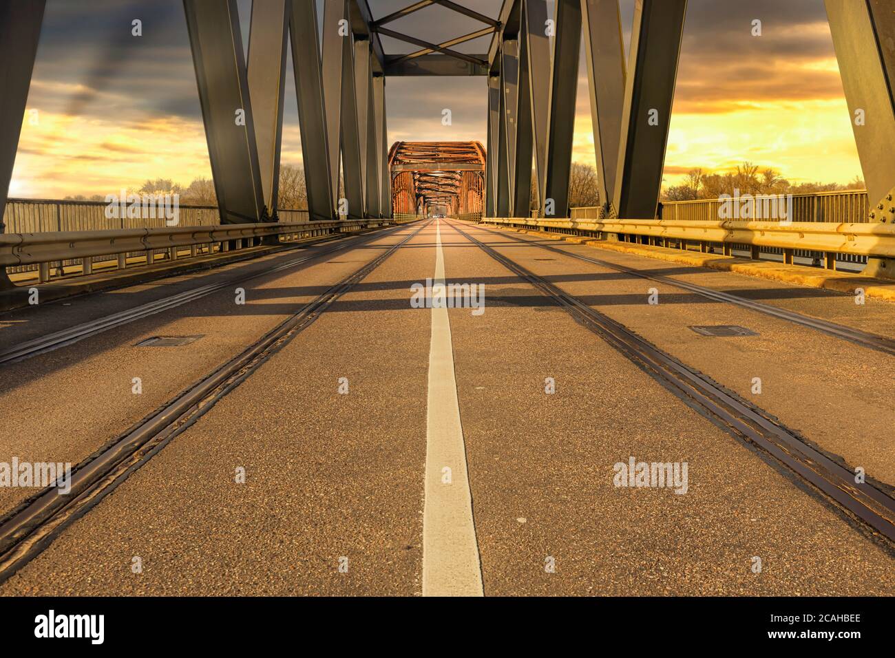 City Railroad Bridge High Resolution Stock Photography and Images - Alamy