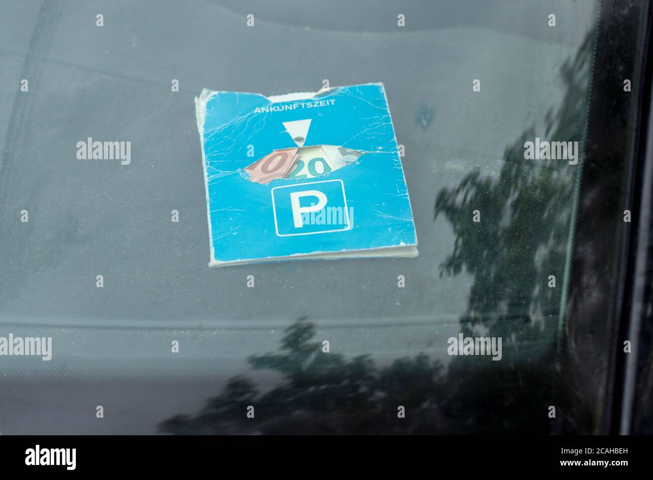 Car parking disc hi-res stock photography and images - Alamy