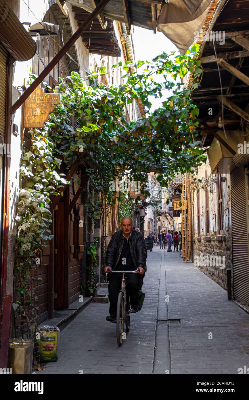 Traditional syrian life hi-res stock photography and images - Alamy