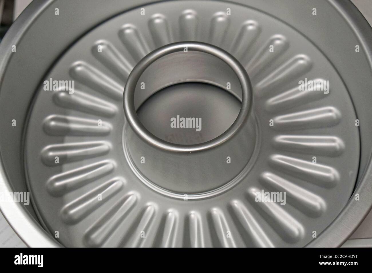 Ring shape hi-res stock photography and images - Alamy