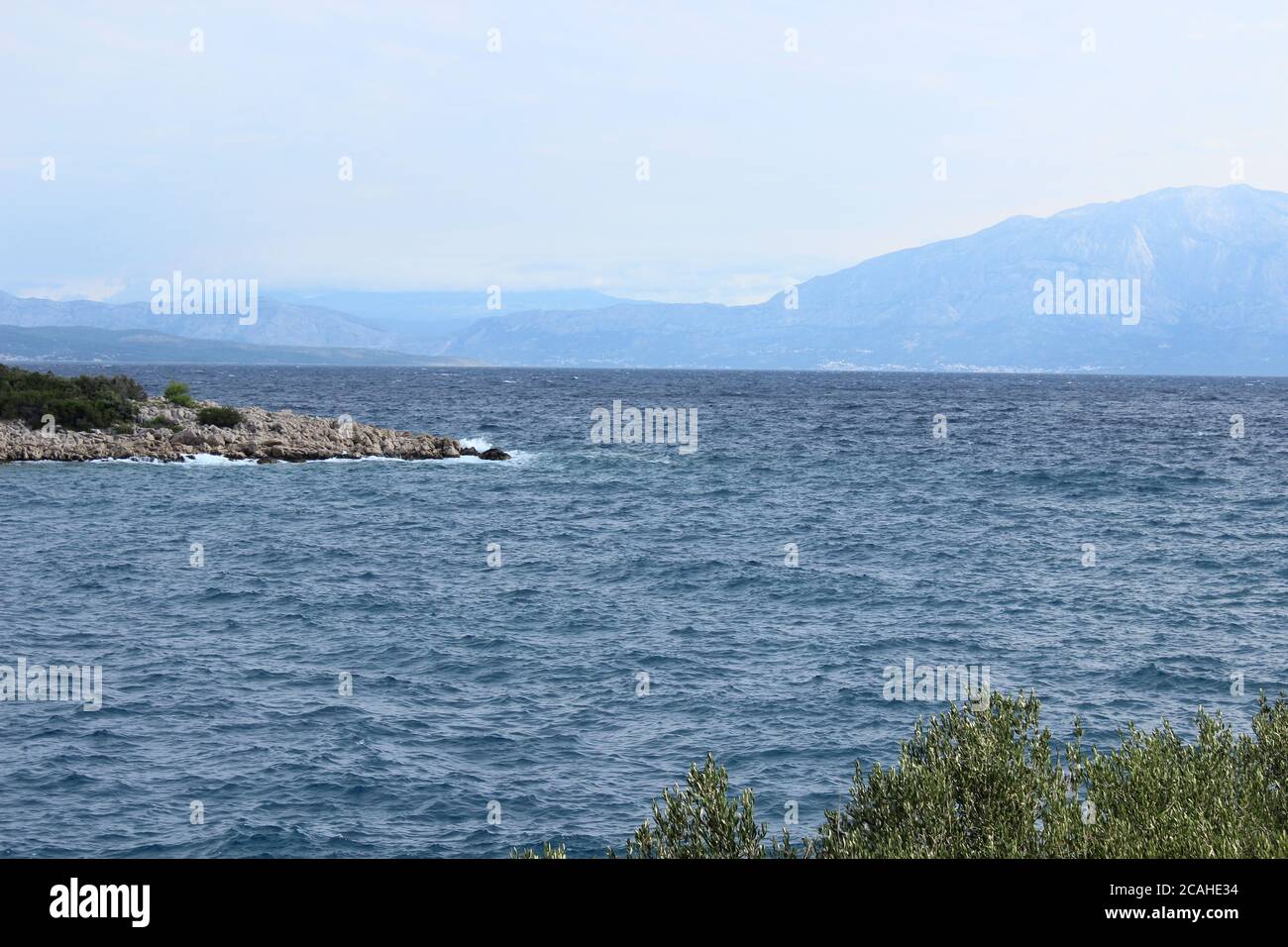 Wavy land hi-res stock photography and images - Alamy