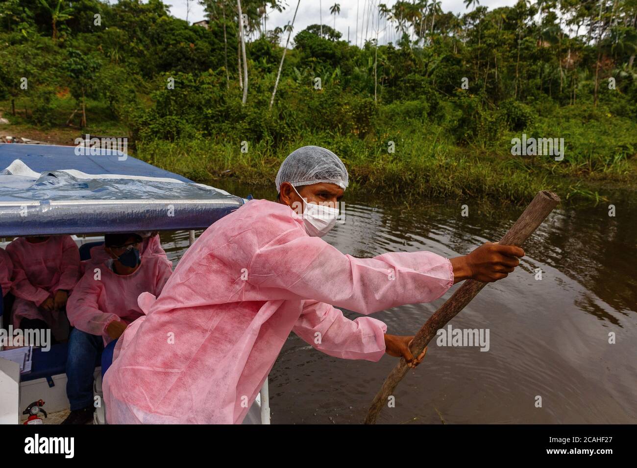 Doctor boat hi-res stock photography and images - Alamy