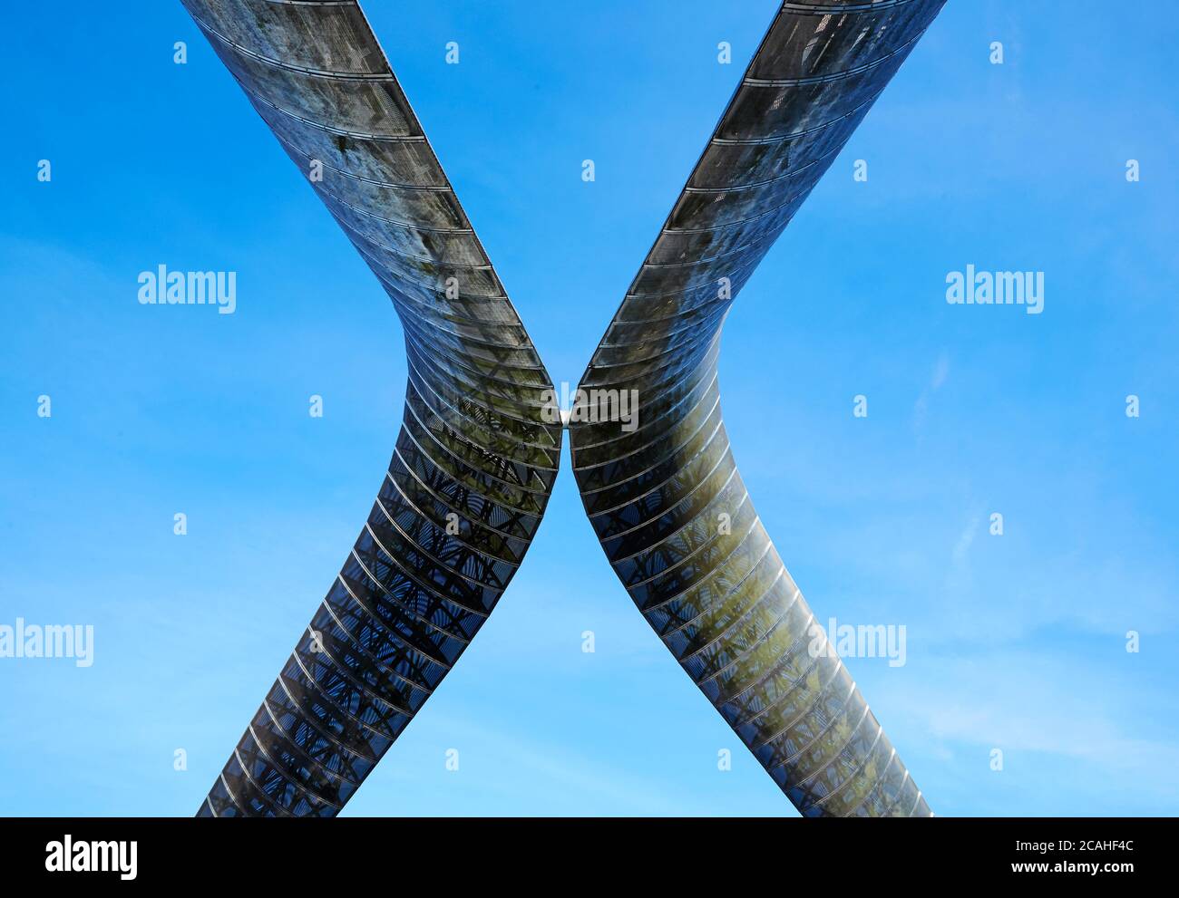 Twin arch tubular structure hi-res stock photography and images - Alamy