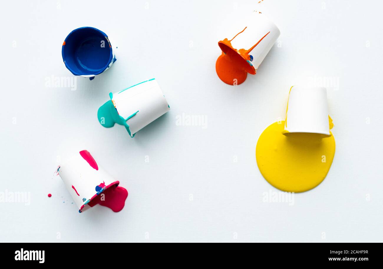Spilled paint can hi-res stock photography and images - Alamy